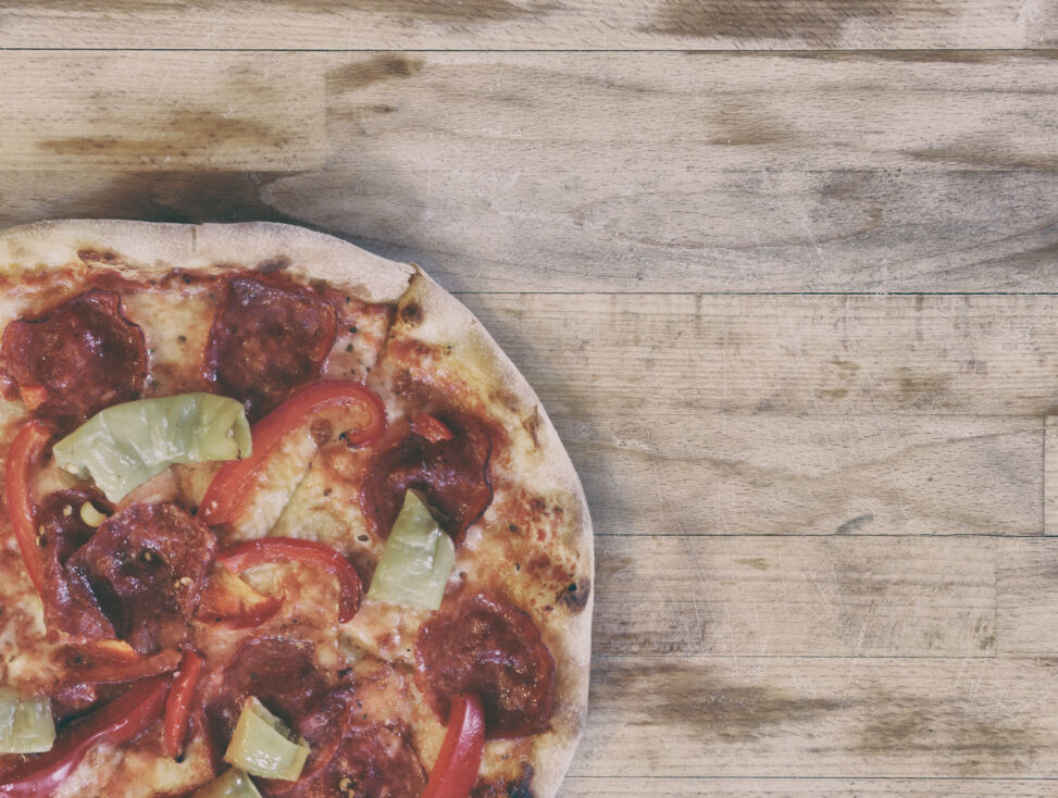 Pizza on Wooden Table | Copyright-free photo (by M. Vorel) | LibreShot
