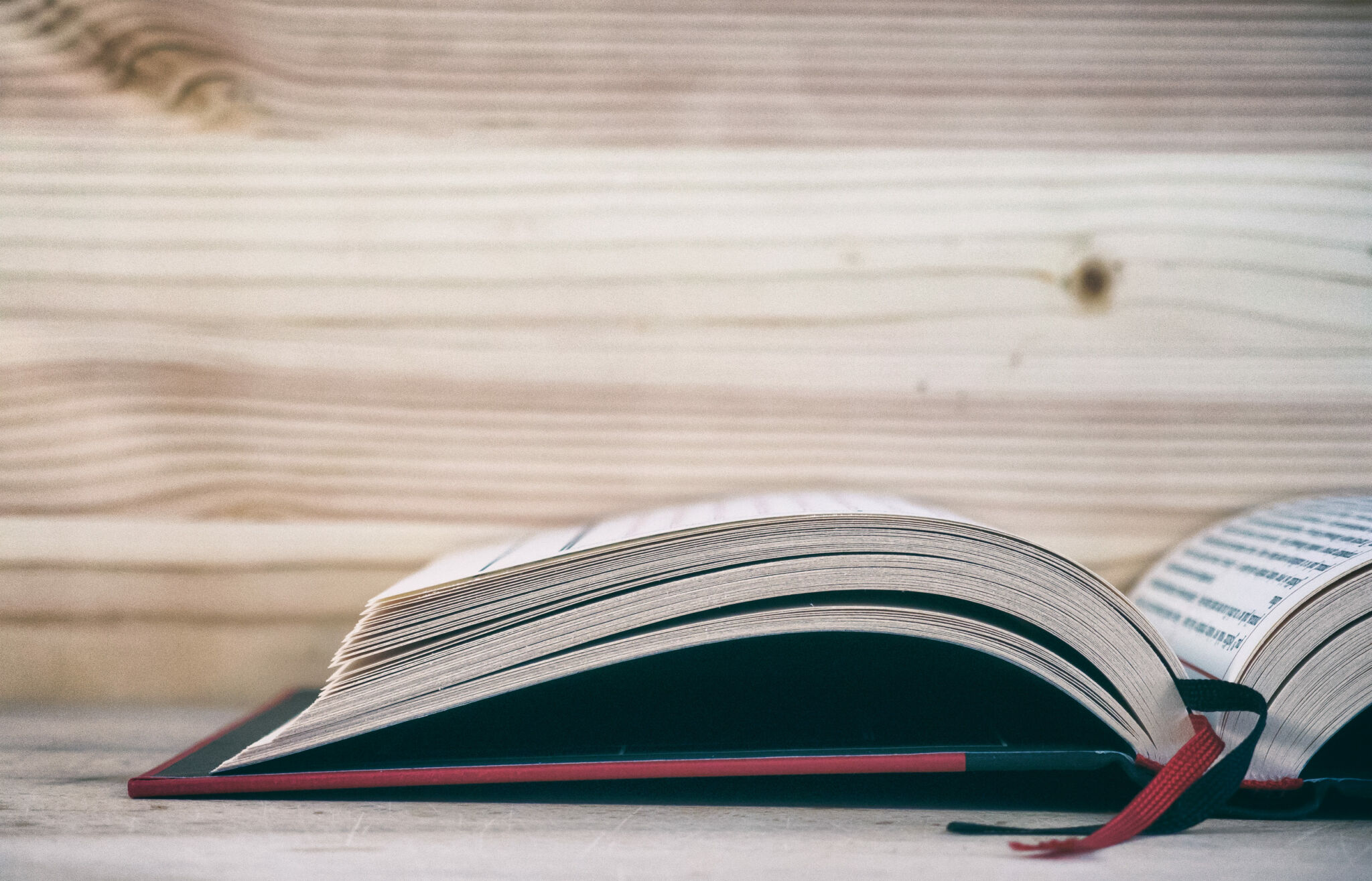 Open Book Detail | Copyright-free photo (by M. Vorel) | LibreShot