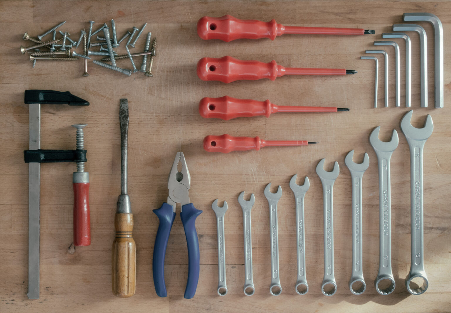Tools On A Workbench | Copyright-free photo (by M. Vorel) | LibreShot