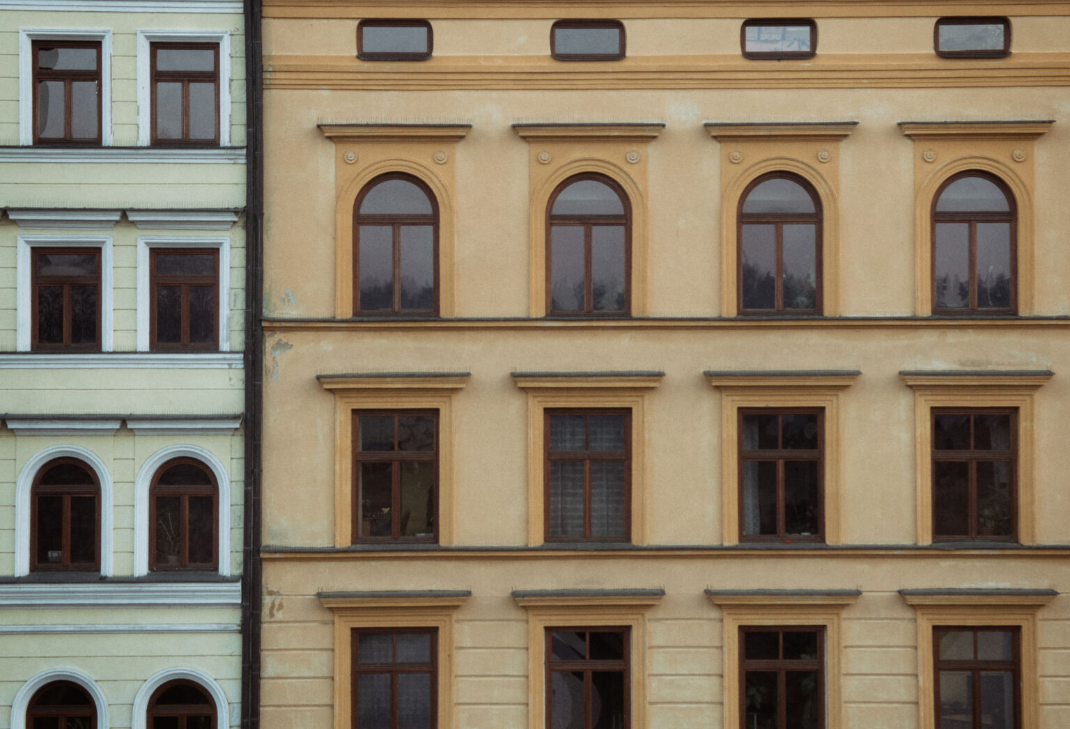 Old City Houses | Copyright-free photo (by M. Vorel) | LibreShot Old City Houses | Copyright-free photo (by M. Vorel) | LibreShot