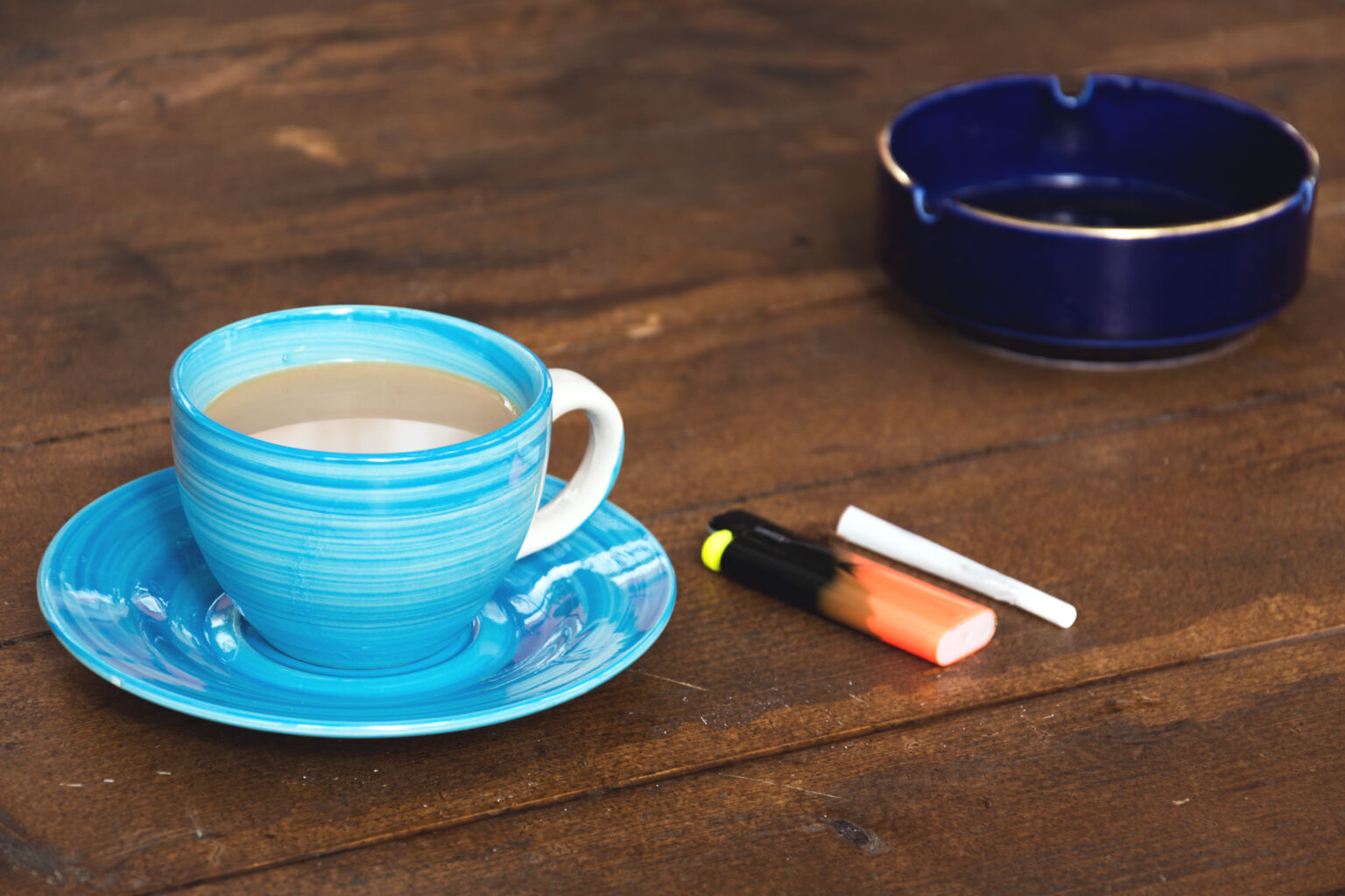 Coffee and cigarette | Copyright-free photo (by M. Vorel) | LibreShot