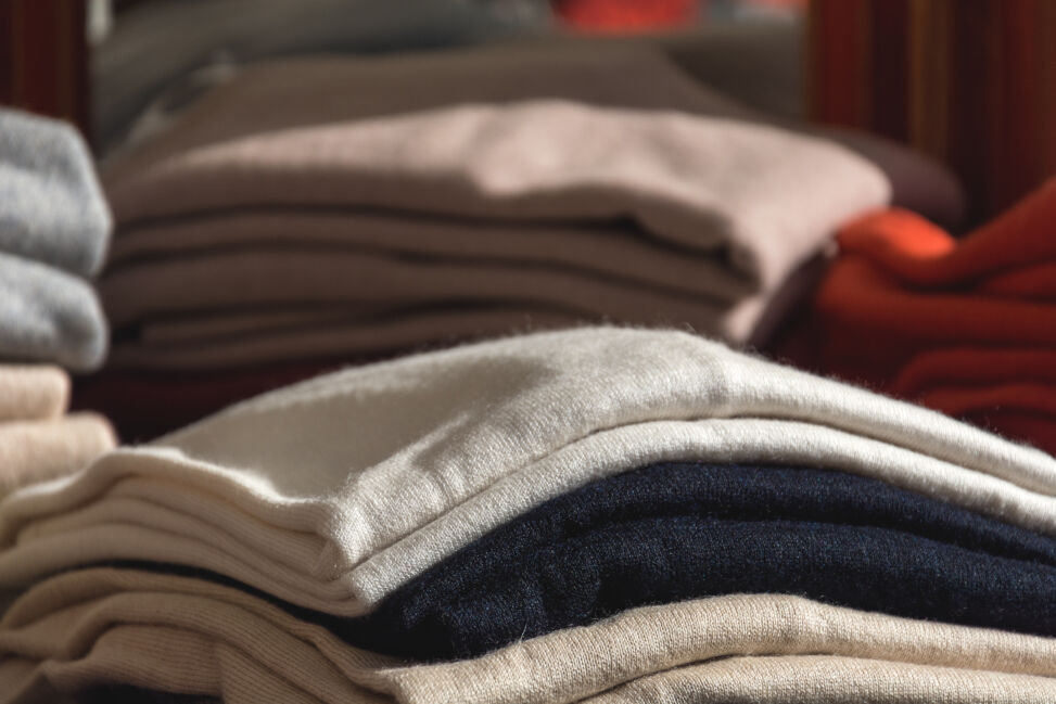 Luxury Wool Fashion | Copyright-free photo (by M. Vorel) | LibreShot