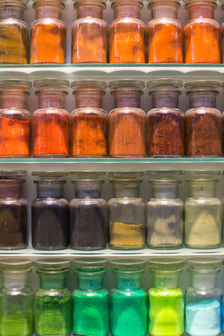 Dry Colors - Color Powder | Copyright-free photo (by M. Vorel) | LibreShot