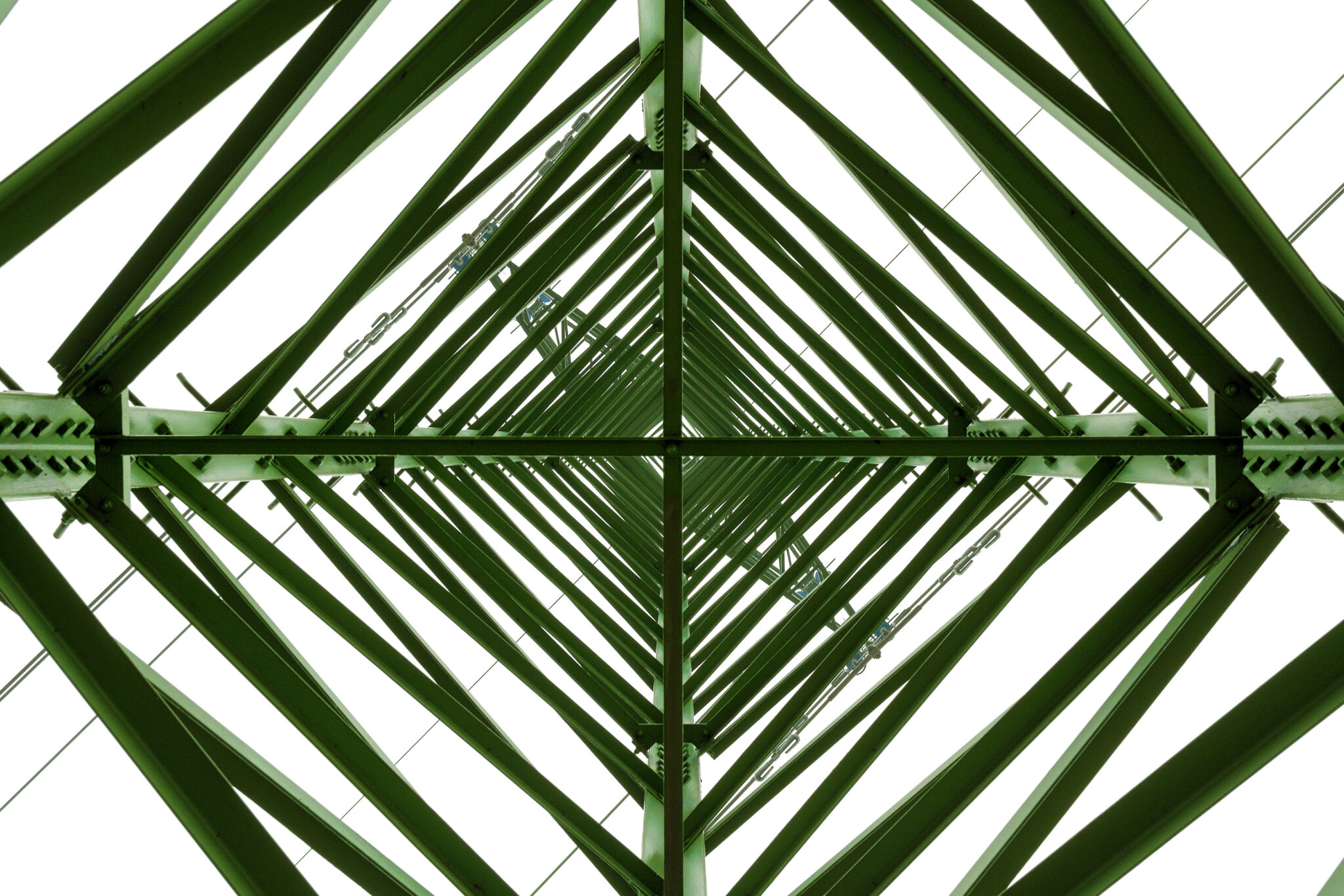 Symmetrical High Voltage Pole | Copyright-free photo (by M. Vorel ...