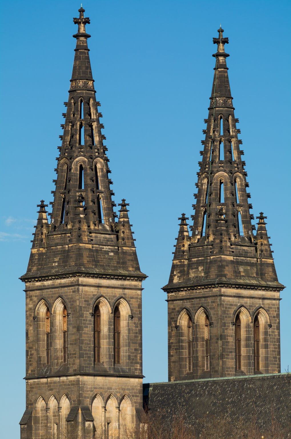 Churh Towers | Copyright-free photo (by M. Vorel) | LibreShot
