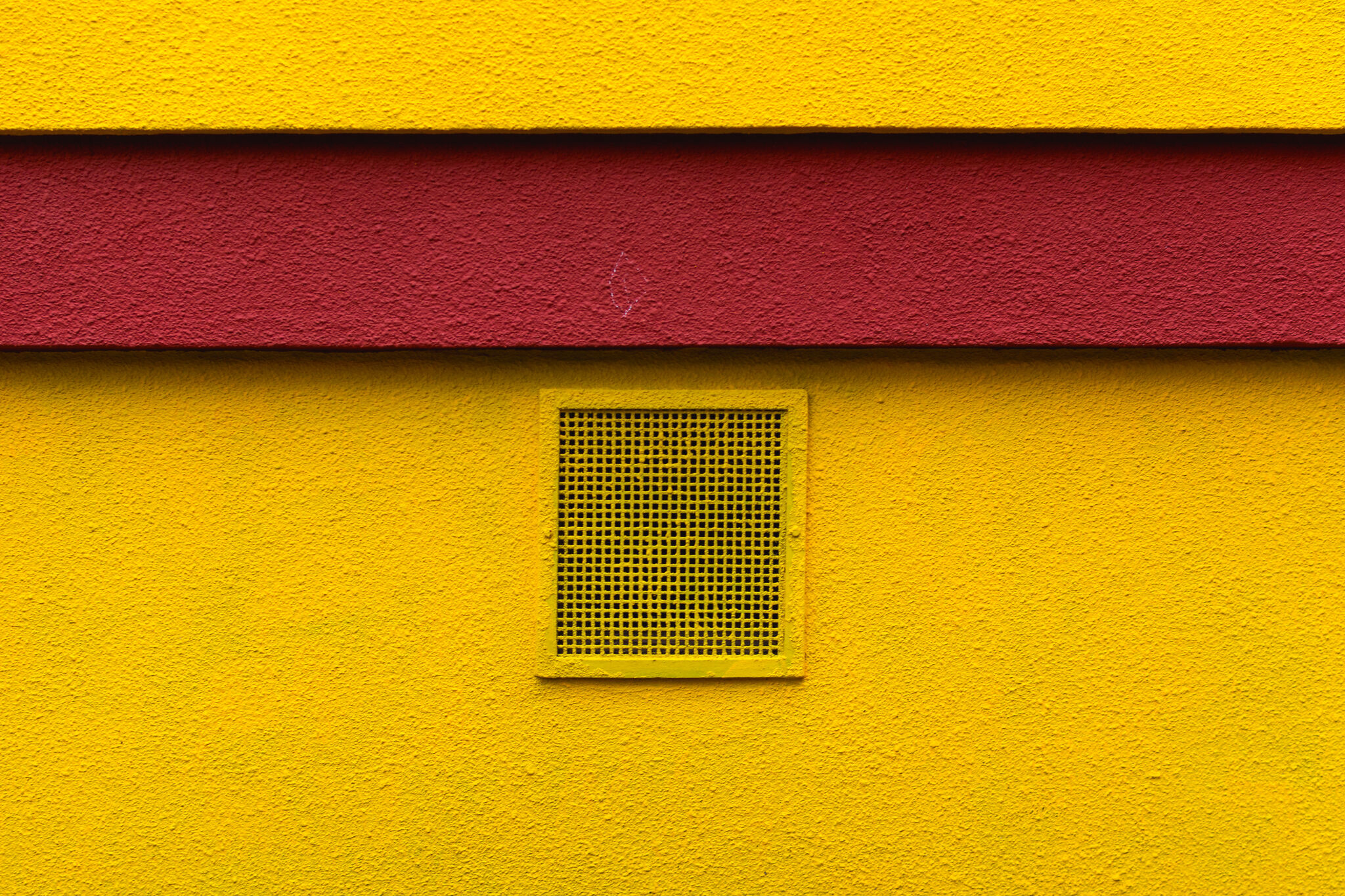 Street minimalism | Copyright-free photo (by M. Vorel) | LibreShot