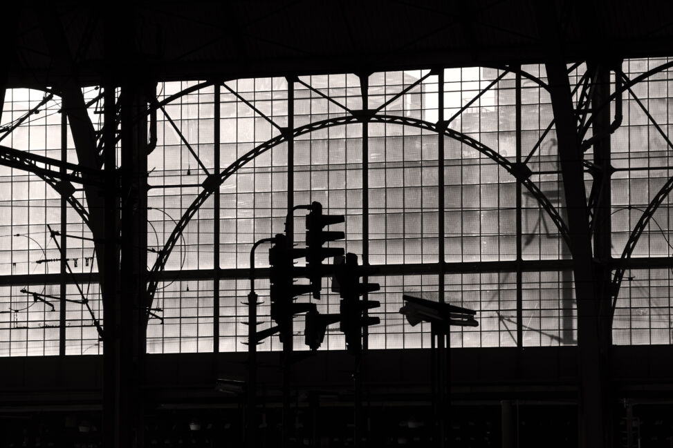 Train Station Silhouette | Copyright-free photo (by M. Vorel) | LibreShot