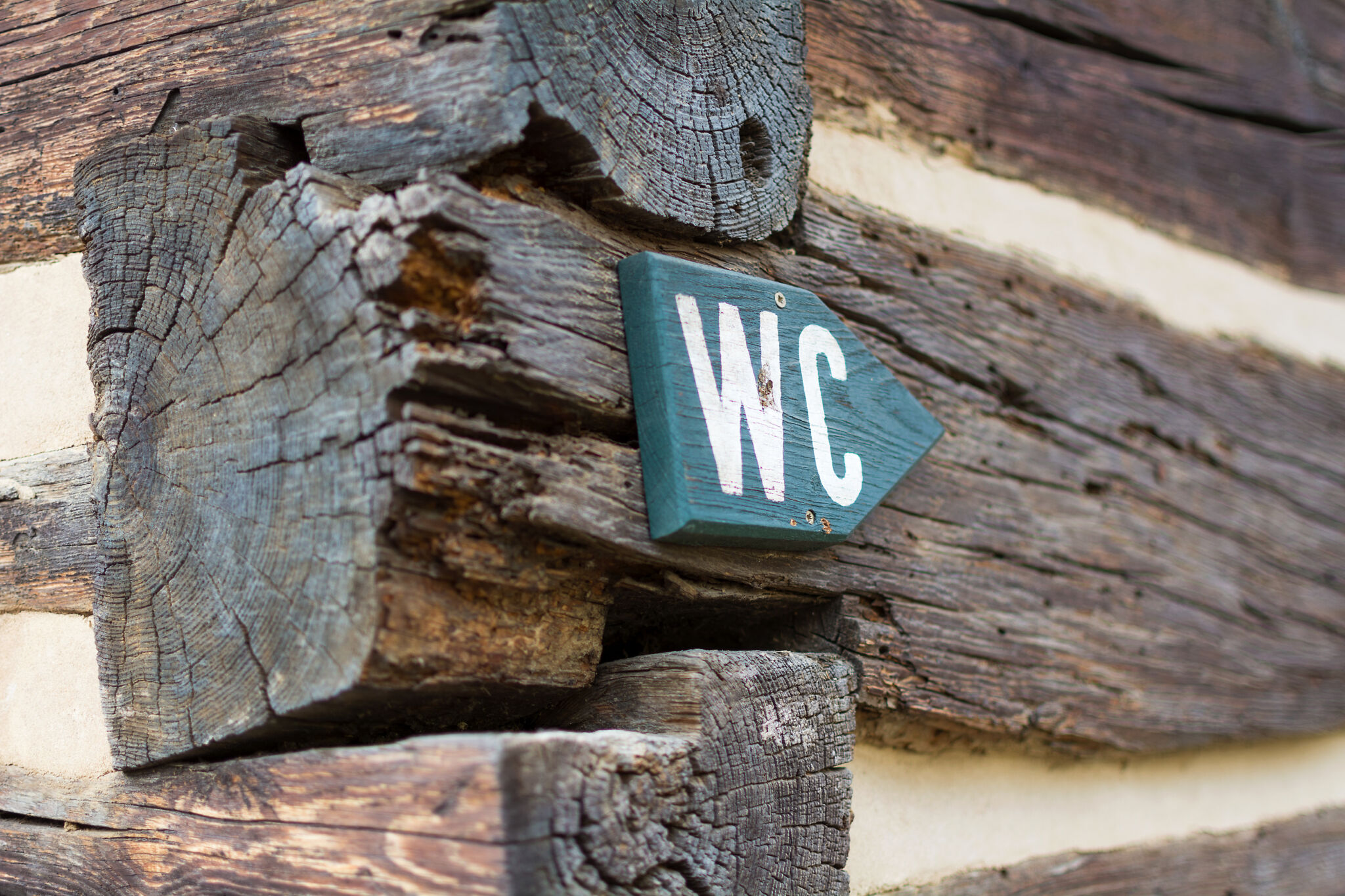WC Sign | Copyright-free photo (by M. Vorel) | LibreShot