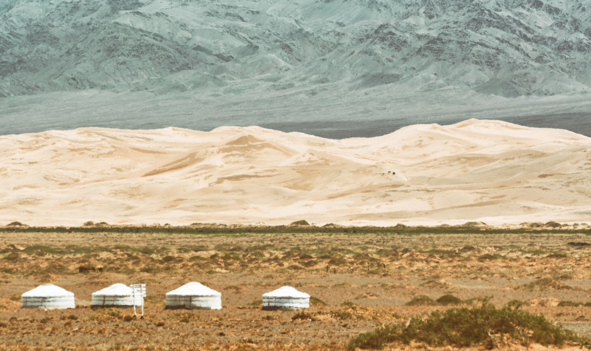 Gobi Desert in Mongolia | Copyright-free photo (by M. Vorel) | LibreShot