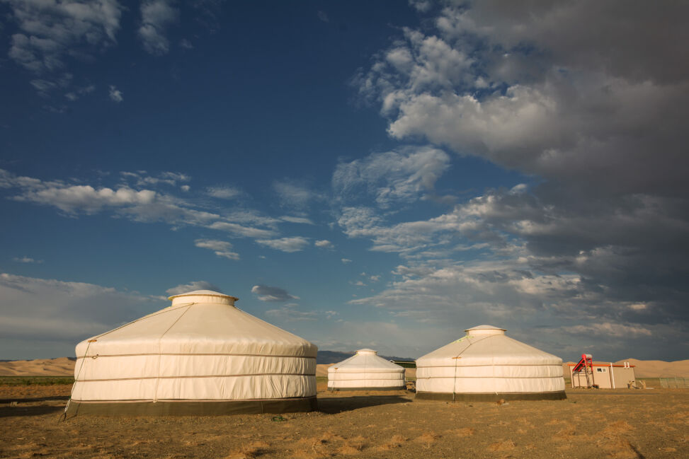 Mongolian yurts | Copyright-free photo (by M. Vorel) | LibreShot