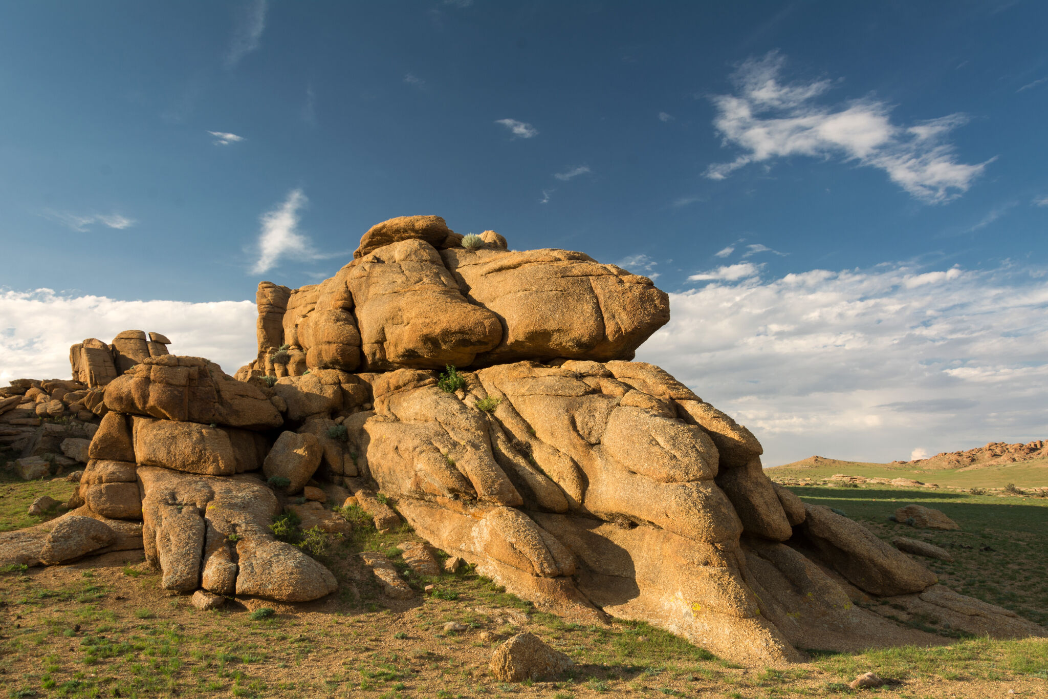 Baga Gazriin Chuluu - Rock Formations | Copyright-free photo (by M ...