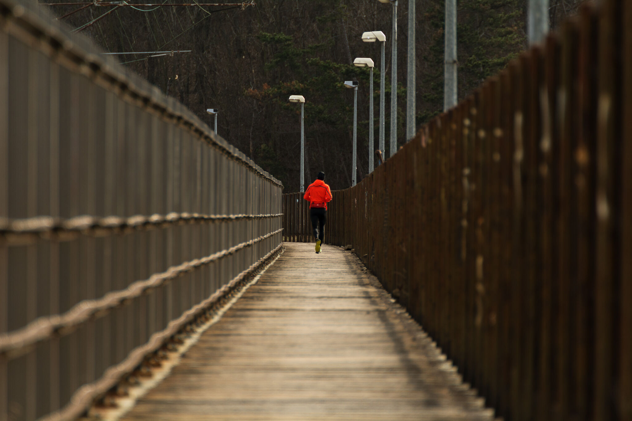 Runner on the Bridge | Copyright-free photo (by M. Vorel) | LibreShot