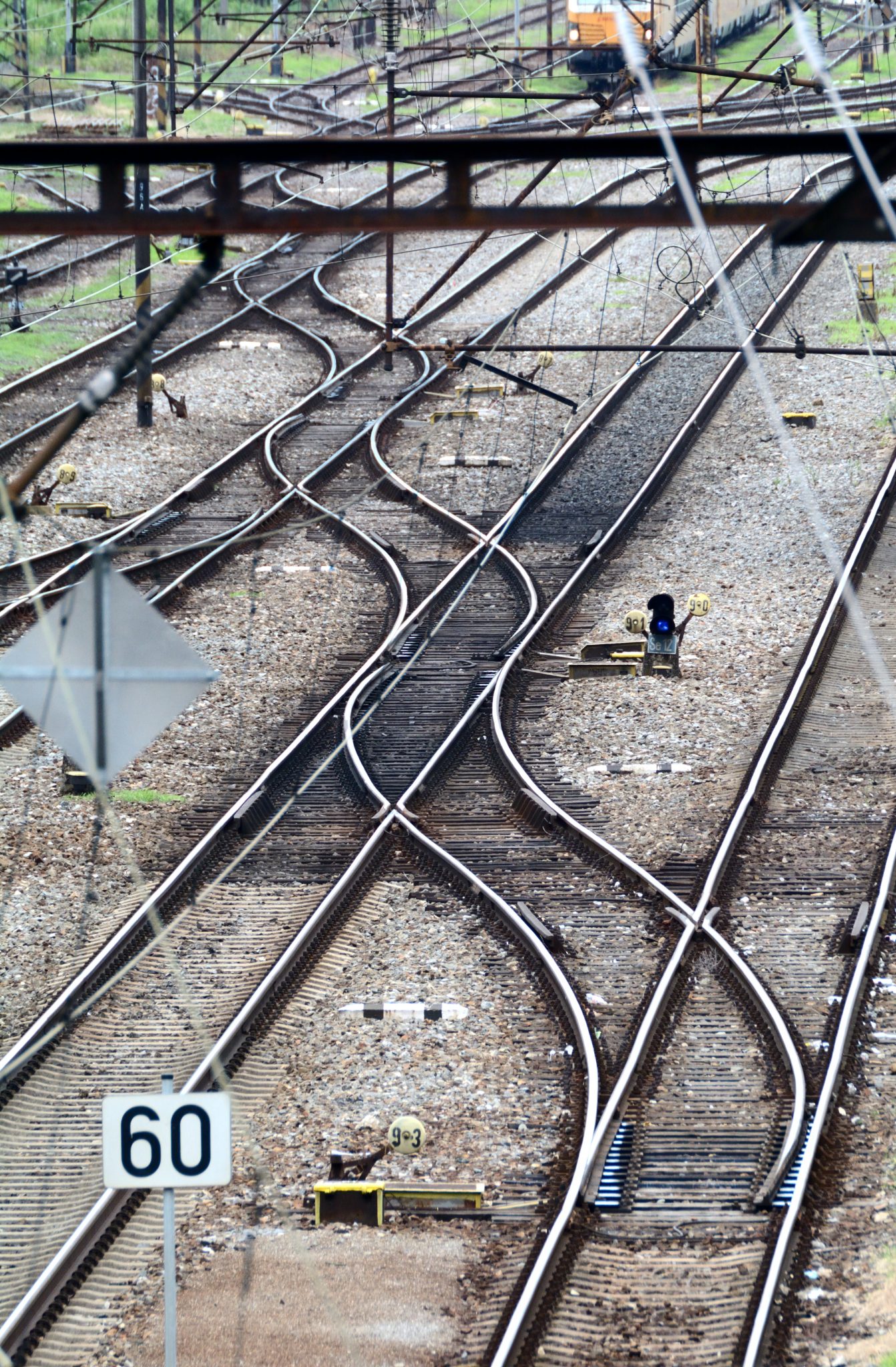 Railway Tracks and Train | Copyright-free photo (by M. Vorel) | LibreShot