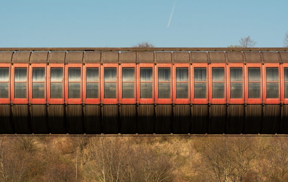 Metro Bridge | Copyright-free photo (by M. Vorel) | LibreShot