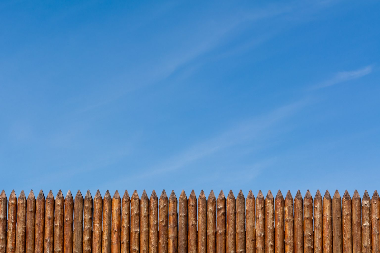 Wooden Medieval Stakewall | Copyright-free photo (by M. Vorel) | LibreShot