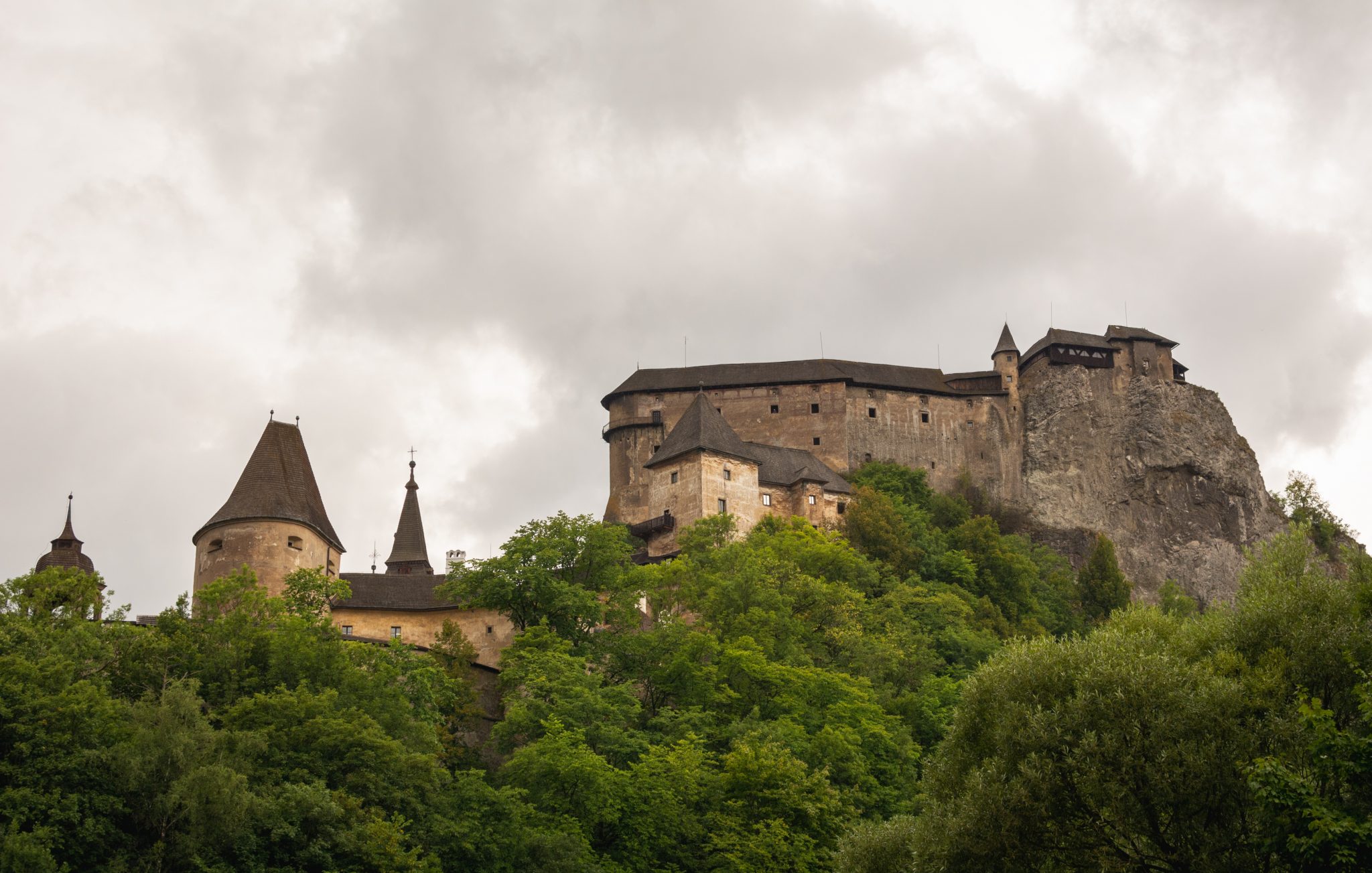 Orava Castle | Copyright-free photo (by M. Vorel) | LibreShot